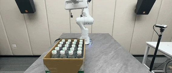 PNP机器人 集智联机器人 Franka机器人、ABB机器人官方授权伙伴